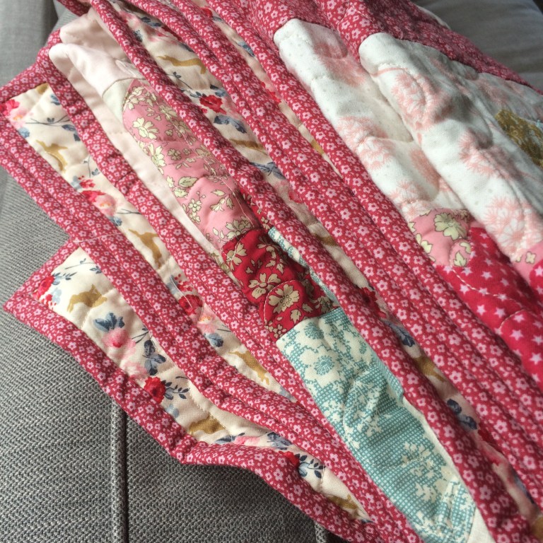 The BFG Old English Frame Quilt – Deborah McGuire